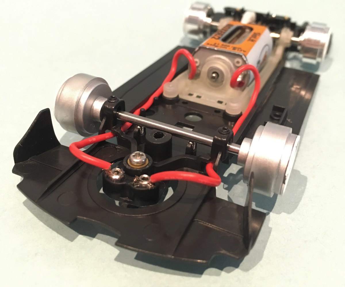 Taking a closer look – London Scalextric Club